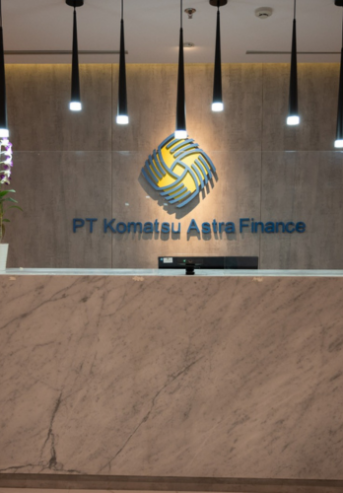 Komatsu Astra Finance